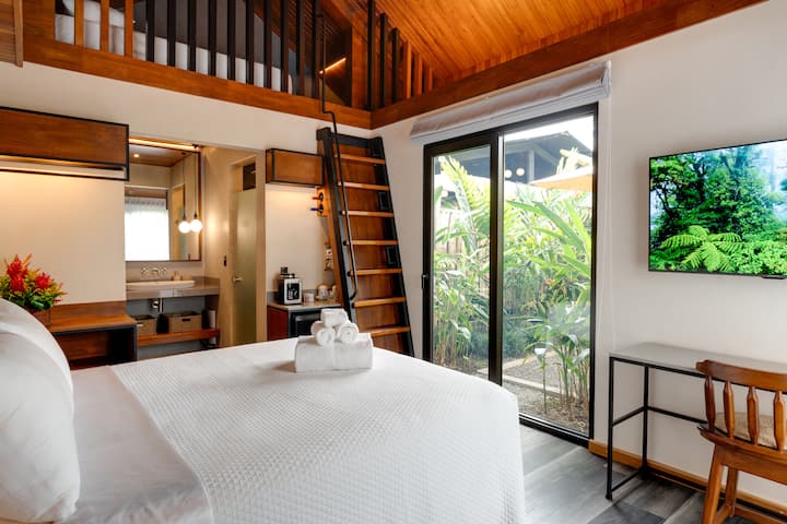 101 Suwa Tropical Guest Room - La Fortuna