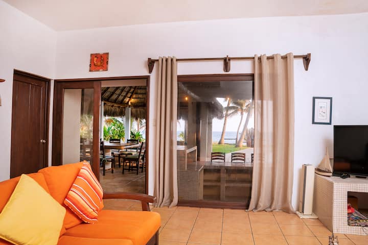 Villa Moka, Casa En La Playa, Monterrico - Guatemala