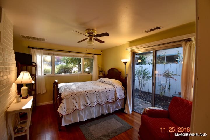 Lovely Suite With Private Bath And Entrance - Templeton, CA