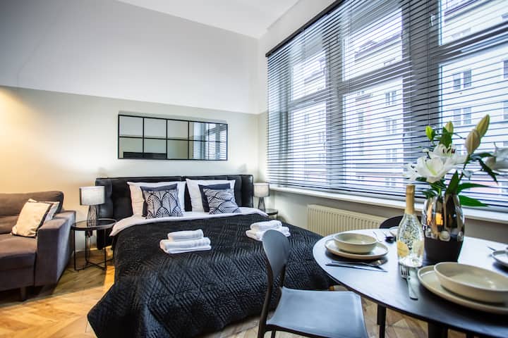Studio Loft Przy Rynku-28m2-parking-kościuszki - 브로츠와프