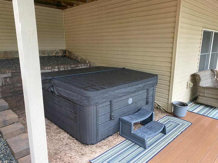 Stony Creek Retreat At Sml - Smith Mountain Lake, VA