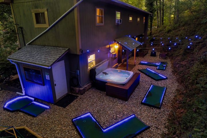 3 Bedroom Price Of 1 | Fall Foliage | Location! - Pigeon Forge, TN