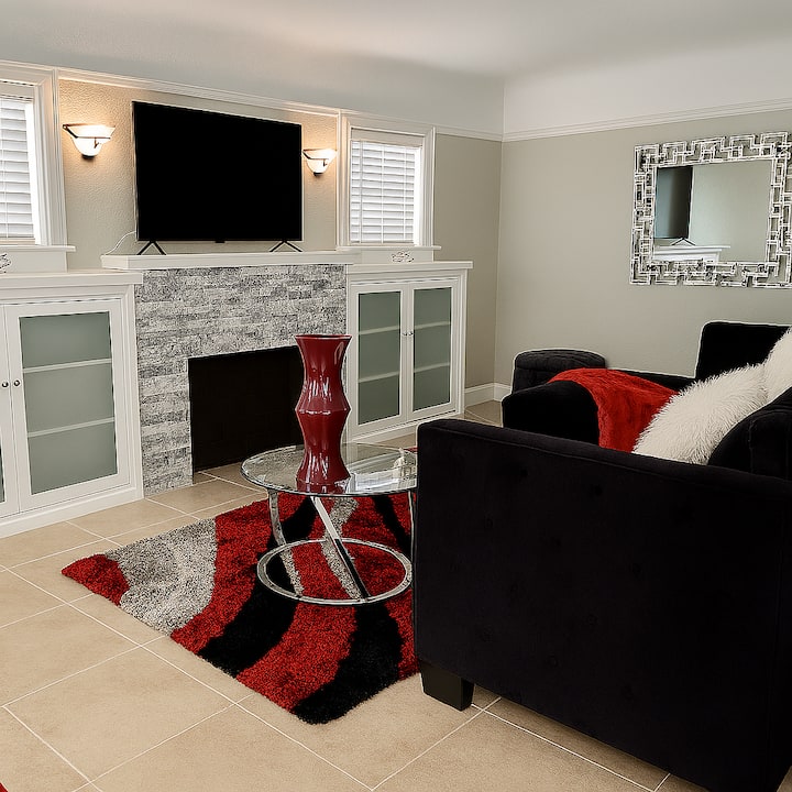 Designer Sunlit Home | Clean, Sleek Living - San Bernardino, CA