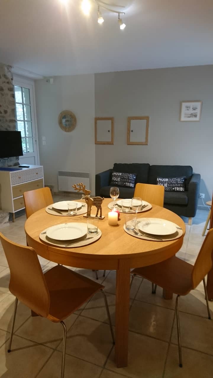 Maison En Pierre Proche De La Mer - Coutances