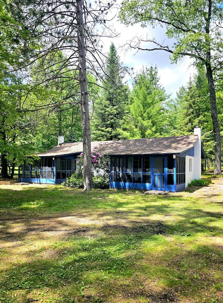 3 Modern-rustic Cottages, Rec Space W/ Lake Access - Grayling, MI