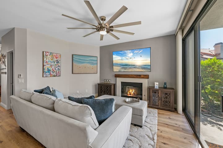 Gorgeous 2bed , 2 1/2  Bath Townhome In Pga West - La Quinta, CA