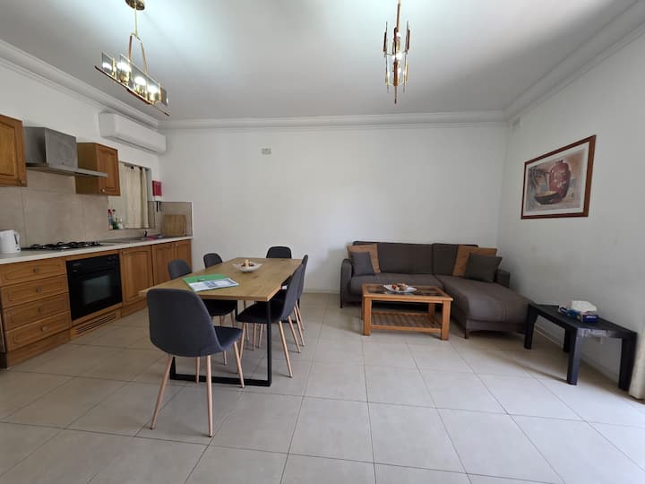 Central & Bright Apartment Free Wi-fi - Malte