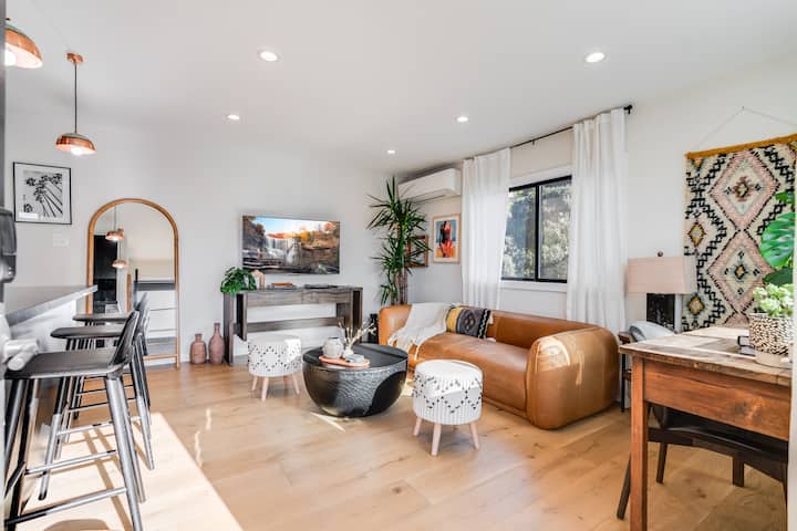 Gorgeous &  Luxe Beach Pad In Venice - Santa Monica, CA