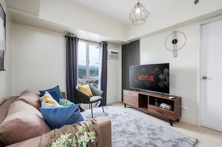 Central Cebu 1br Condo • Cozy Stay W/ Amenities - Mandaue City