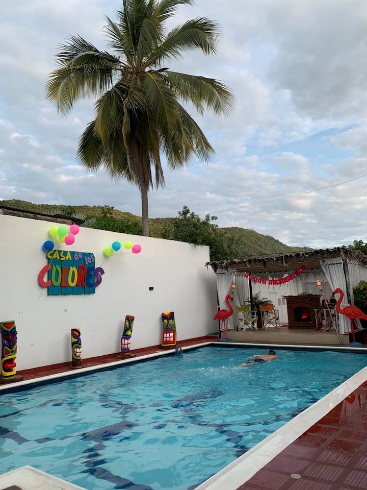 Casa De Los Colores - Honda