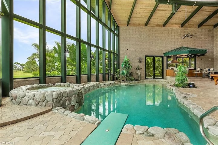 New Mgmt~tropical Indoor Pool/hot Tub+pool Table - Cape Coral, FL
