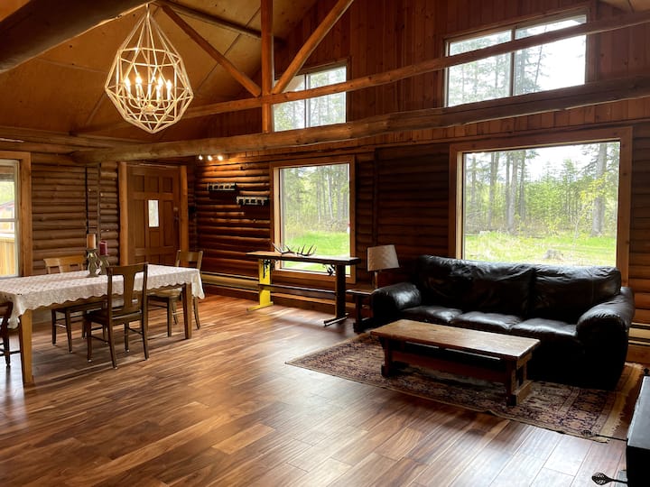 At The River—modern Cabin Steps From The Beach - Alberta