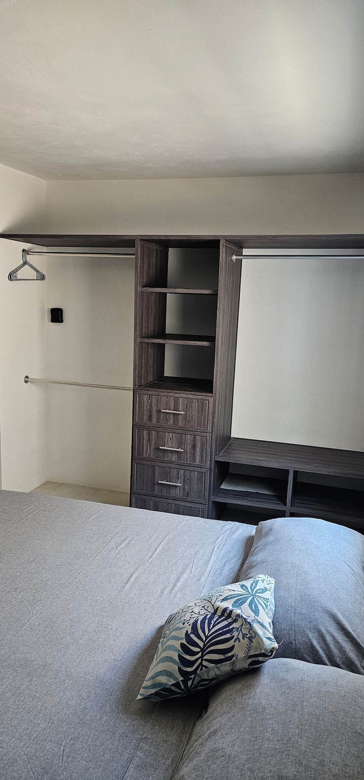 Casa Climatizada Con 2 Rec Y 2 Baños Completos - Mérida