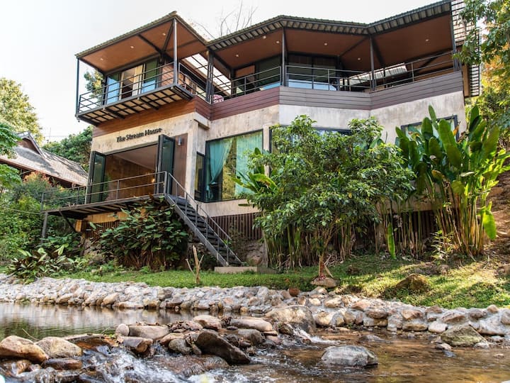 The Stream House At Mae Kampong - 3 Bedrooms - Mae On District