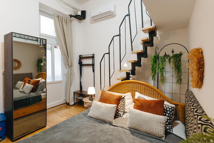 Bercsenyi Ii Near Gellért Spa Fast Wifi - Budapest