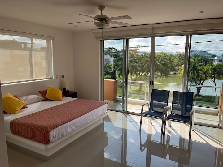 Luxury Villa With Pool & Jacuzzi - Private Condo - Anapoima