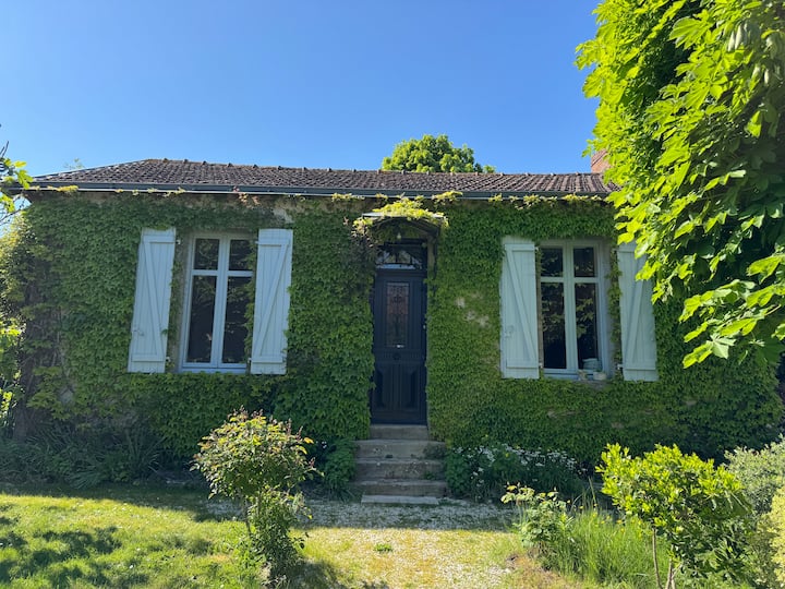 Cottage Saint-laurent Sur Sèvre - Puy du Fou