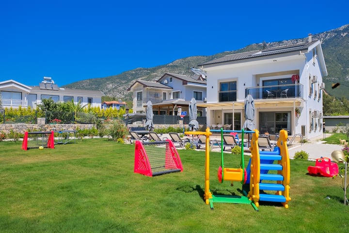 ÖLüdeniz Ovacık’ta ÖZel Havuzlu, Müstakil Villa - Hisarönü
