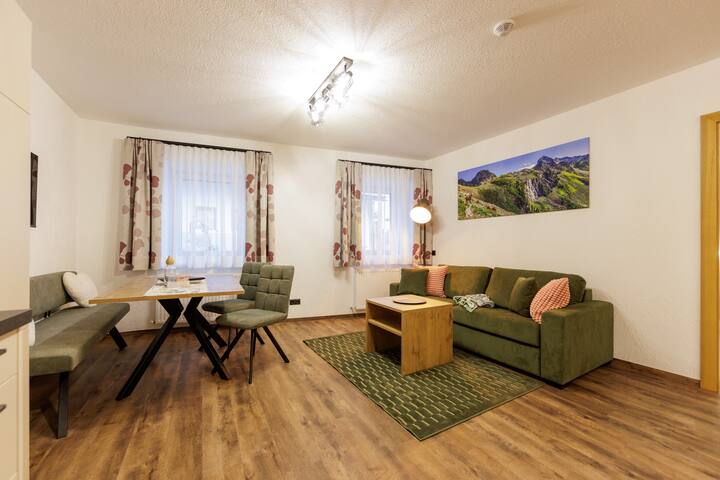 Apartment "Bergnest" Mit Infrarotkabine, 55m² - Ladis