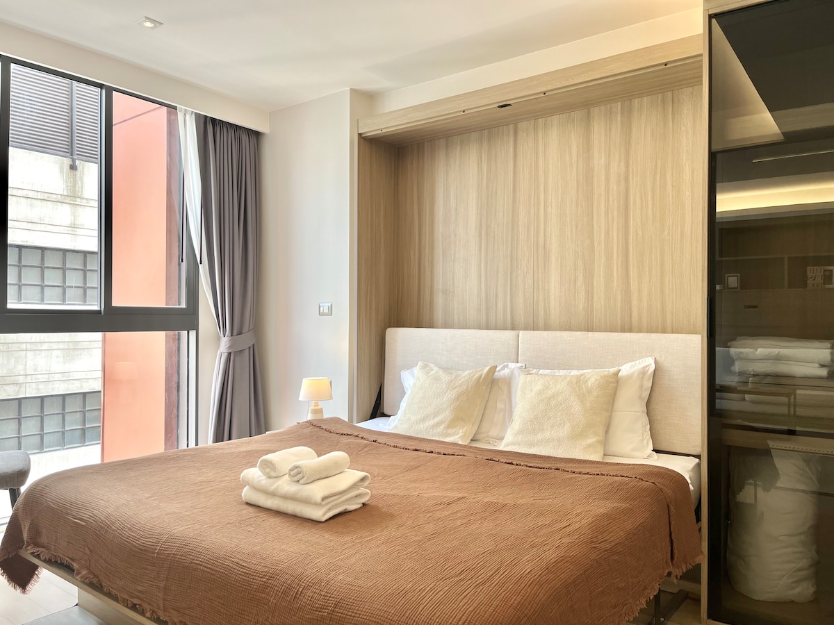 Prise en charge gratuite | Piscine et salle de sport | Près de BTS ...