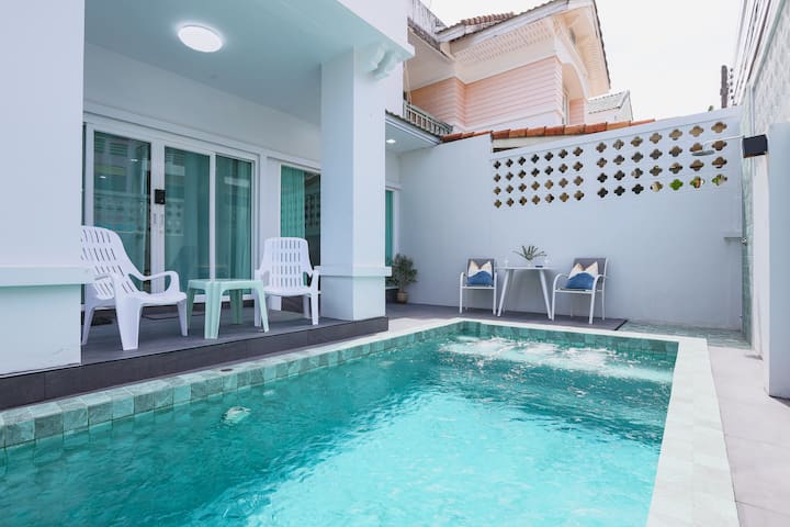 Chilling In Patongpoolvilla6beds/3bath/8guests - Patong Beach