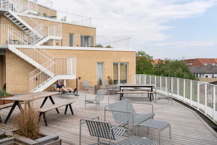 Central Lejlighed Med Terrasse (L) - Aarhus