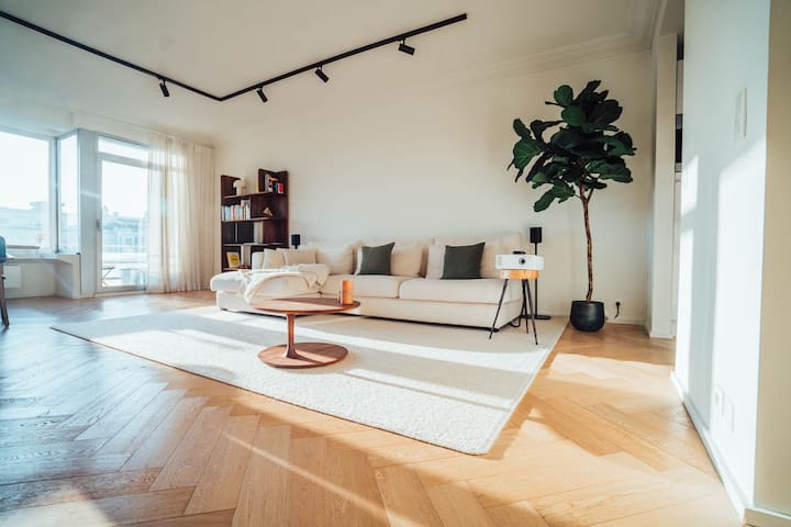 Designer Penthouse With Breath Taking View. - Antwerp