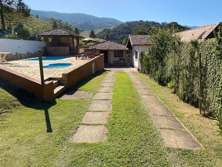 Linda Chácara  15km De Campos Do Jordão - Santo Antônio do Pinhal