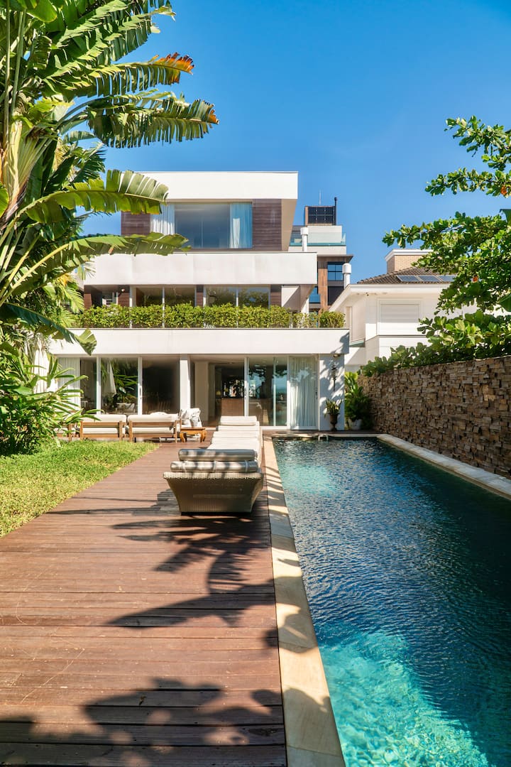 Villa Jurerê Pé Na Areia - Governador Celso Ramos