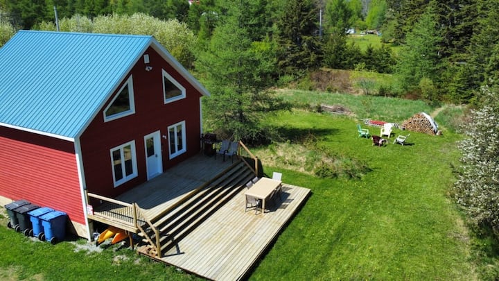 Sans-souci | Chalet à Louer Au Bord D'une Rivière - Gaspé