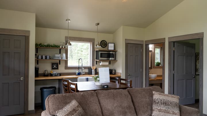 Cabin 3 At The Inn - Alaska