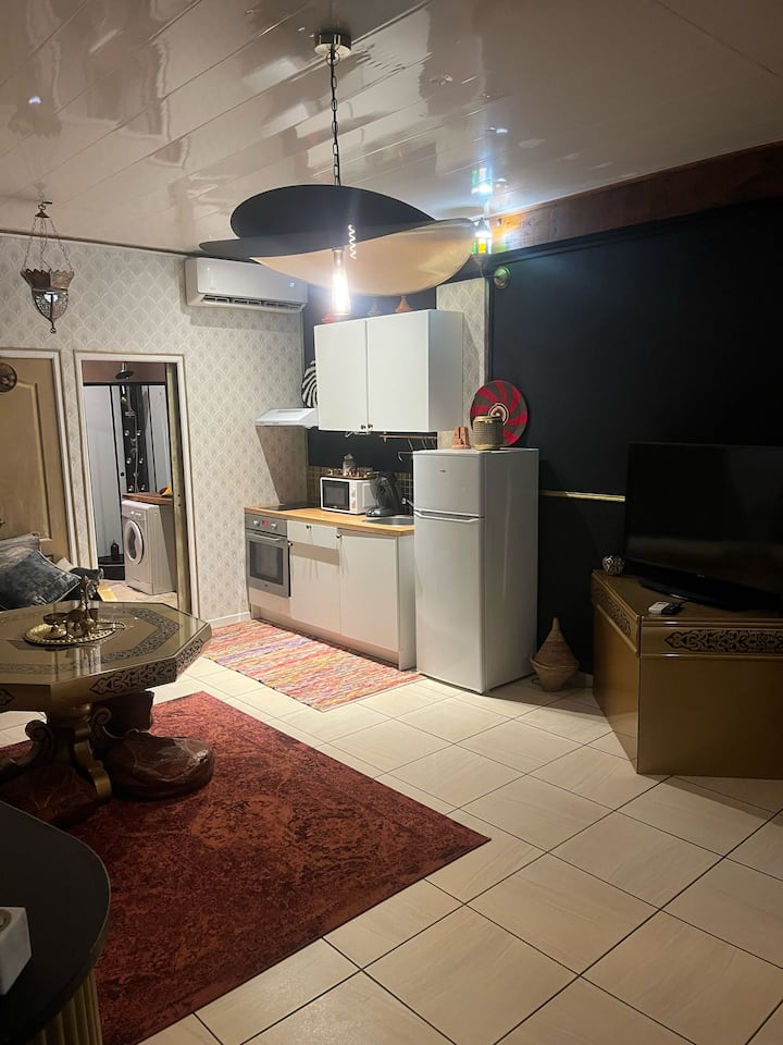 Appartement Love Room L’oriental - Arlés