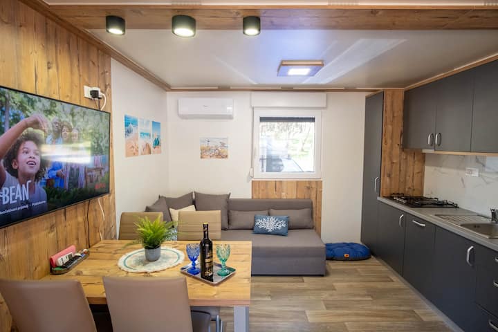 Your Home Inside Croatia's Premier Resort - Croatie