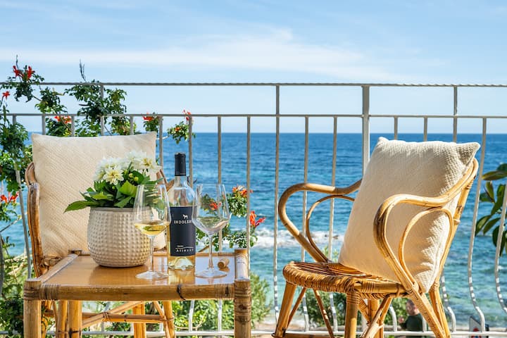 Casa Fronte Spiaggia - Cala Gonone