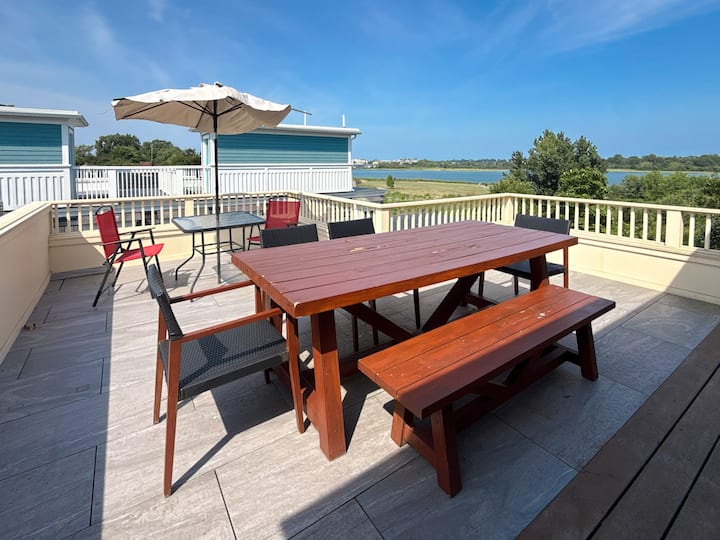 (Dr52) Spacious 6 Bed, Close To City, Roof Deck! - Boston, MA