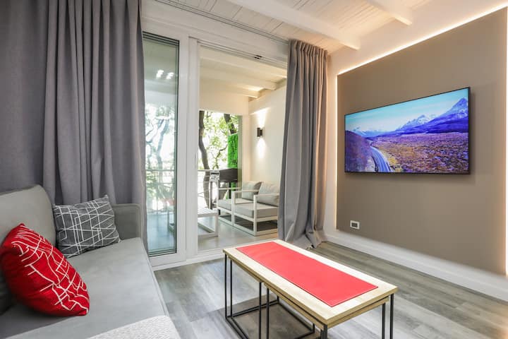 Modern 2 Bd Duplex Soho W Balcony - Guatemala 4900 - Buenos Aires