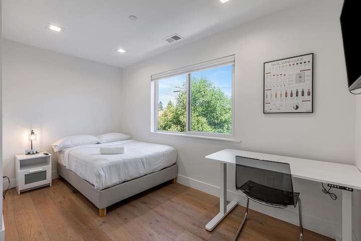 Luxury Private Bedroom Steps From Dt Mt View - Mountain View, CA
