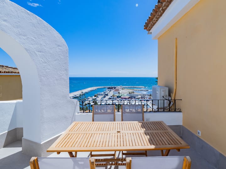 ÁTico Con Terraza Y Vistas Al Mar – Cabopino - Marbella