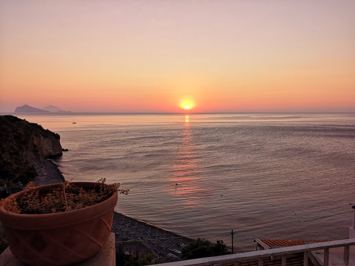 Casa Serena: Casa Vista Mare - Lipari