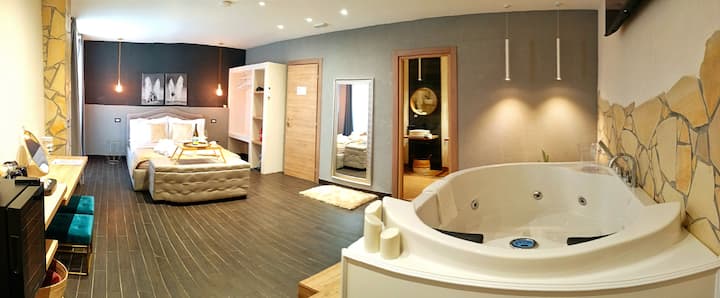 Suite Elegante Con Jacuzzi Pochi Km Da Marzamemi. - Pachino