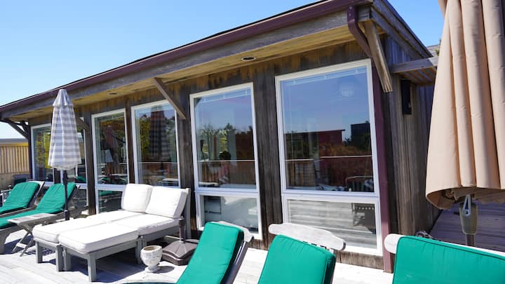 4 Bunk Room Den-i-zen House - Fire Island, NY