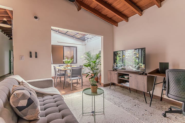 Cafetal Verde: Cozy Beds/2br+ac/wifi 400 Mb/ Patio - 麥德林