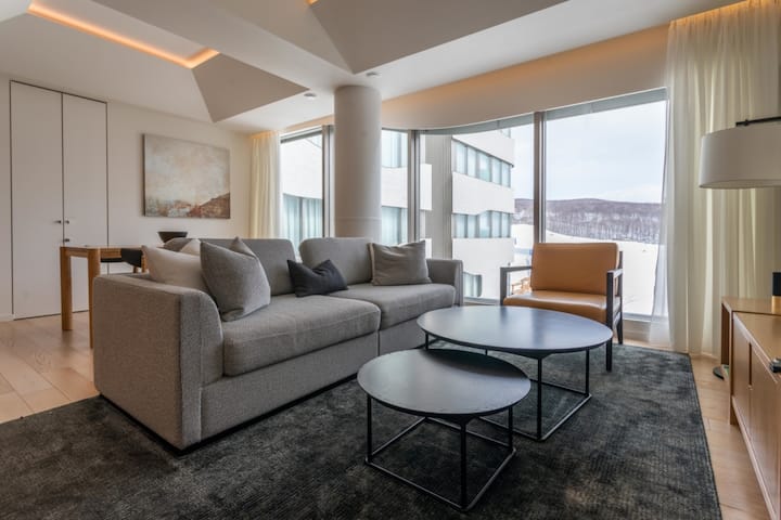 Skye Niseko 2 Bedroom Suite - Niseko