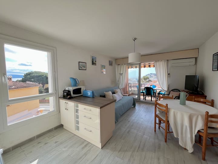 Appartement Vue Mer, Plage à Pied - Cavalaire-sur-Mer