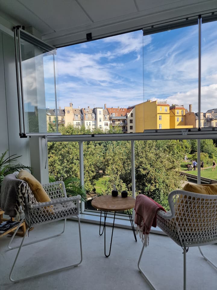 Charmerende Lejlighed Med Altan På Nørrebro - Copenhaguen