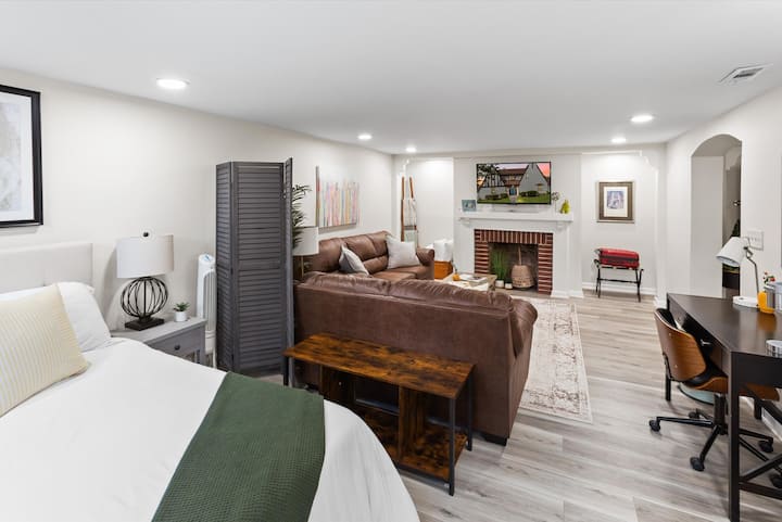 Family Friendly Getaway- English Basement W/yard - Cincinnati, OH