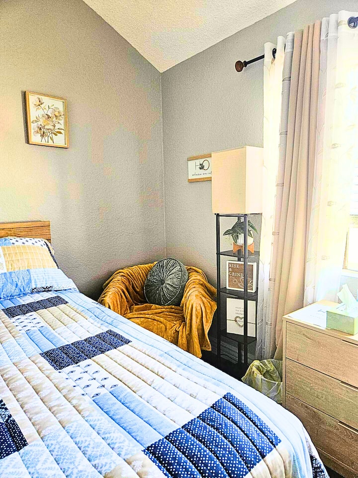 Minsa - Peaceful Home Near Lax Dtla & Free Parking - Los Angeles, CA
