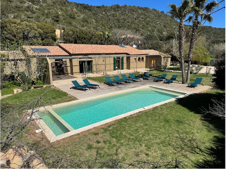 “Villa Mammona” à 500m Du Port De Bonifacio - Bonifacio