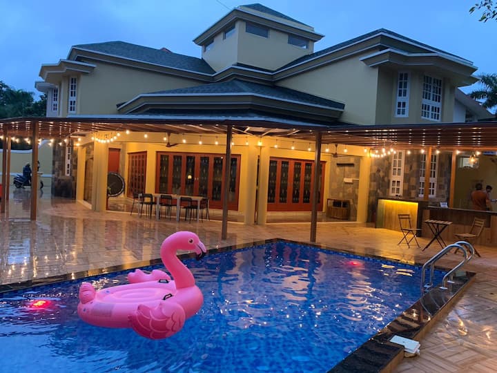 5bhk Golden Meadow By Pranaamstays - Lonavla
