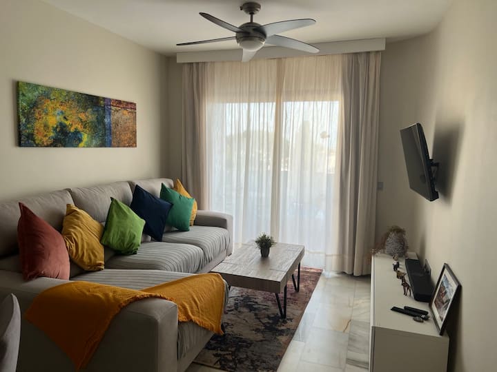 Apartment With Sea View - Calahonda